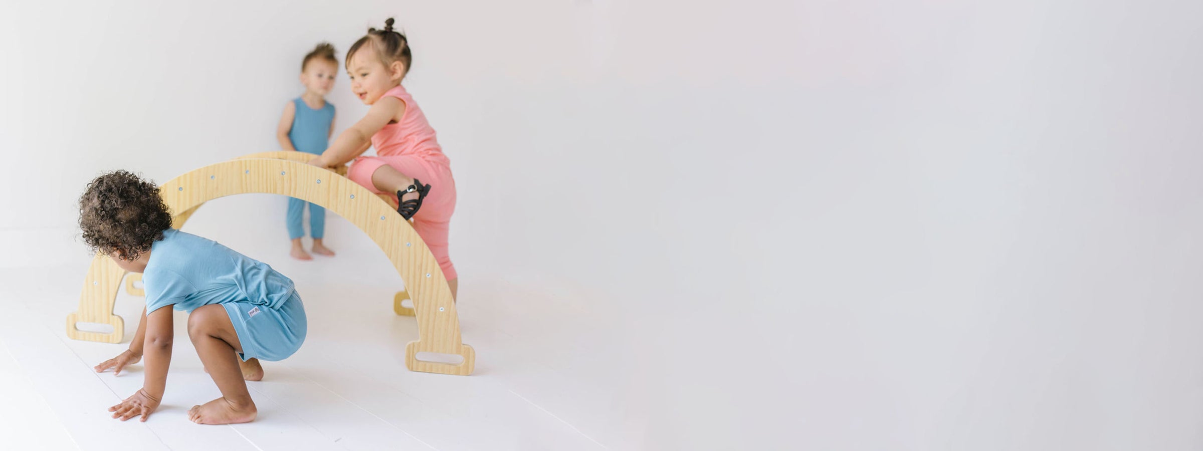 Simple Seed Baby - Bamboo Baby, Rompers, pajamas, Shower Gifts, romper